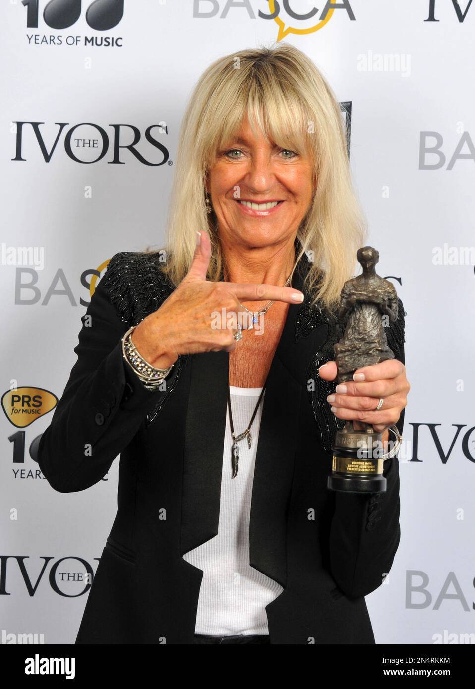 Christine McVie from Fleetwood Mac with the Lifetime Achievement Award ...