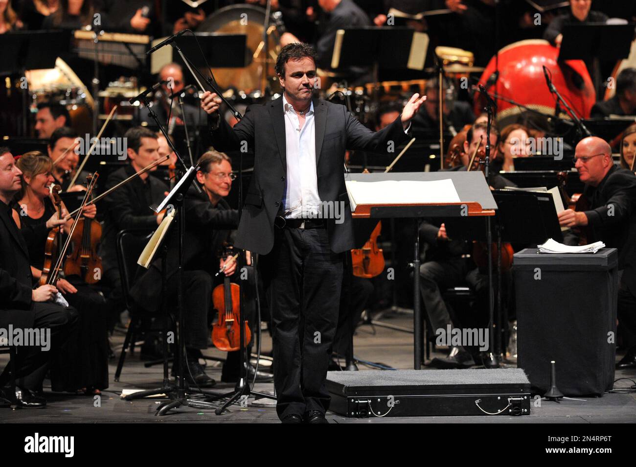70 of LA's top musicians and the 40-voice LA Chorus lead by Sean ...