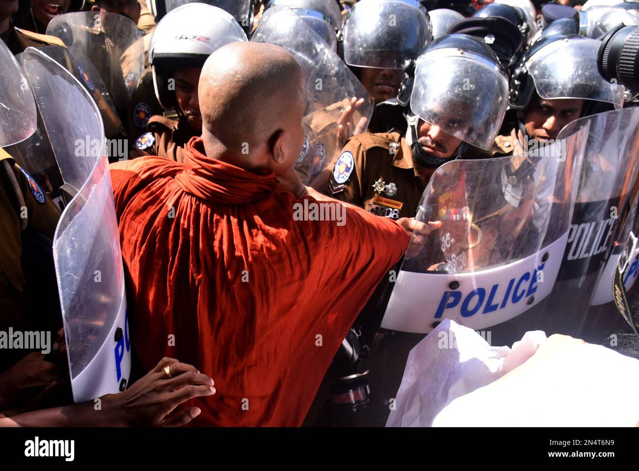 February 8, 2023, Colombo, Wetren province, Sri Lanka: Buddhist monk at ...
