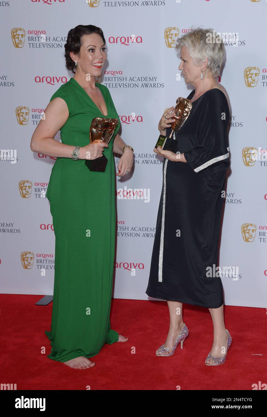 Olivia Colman with her award for Leading Actress in the Awards Room and ...