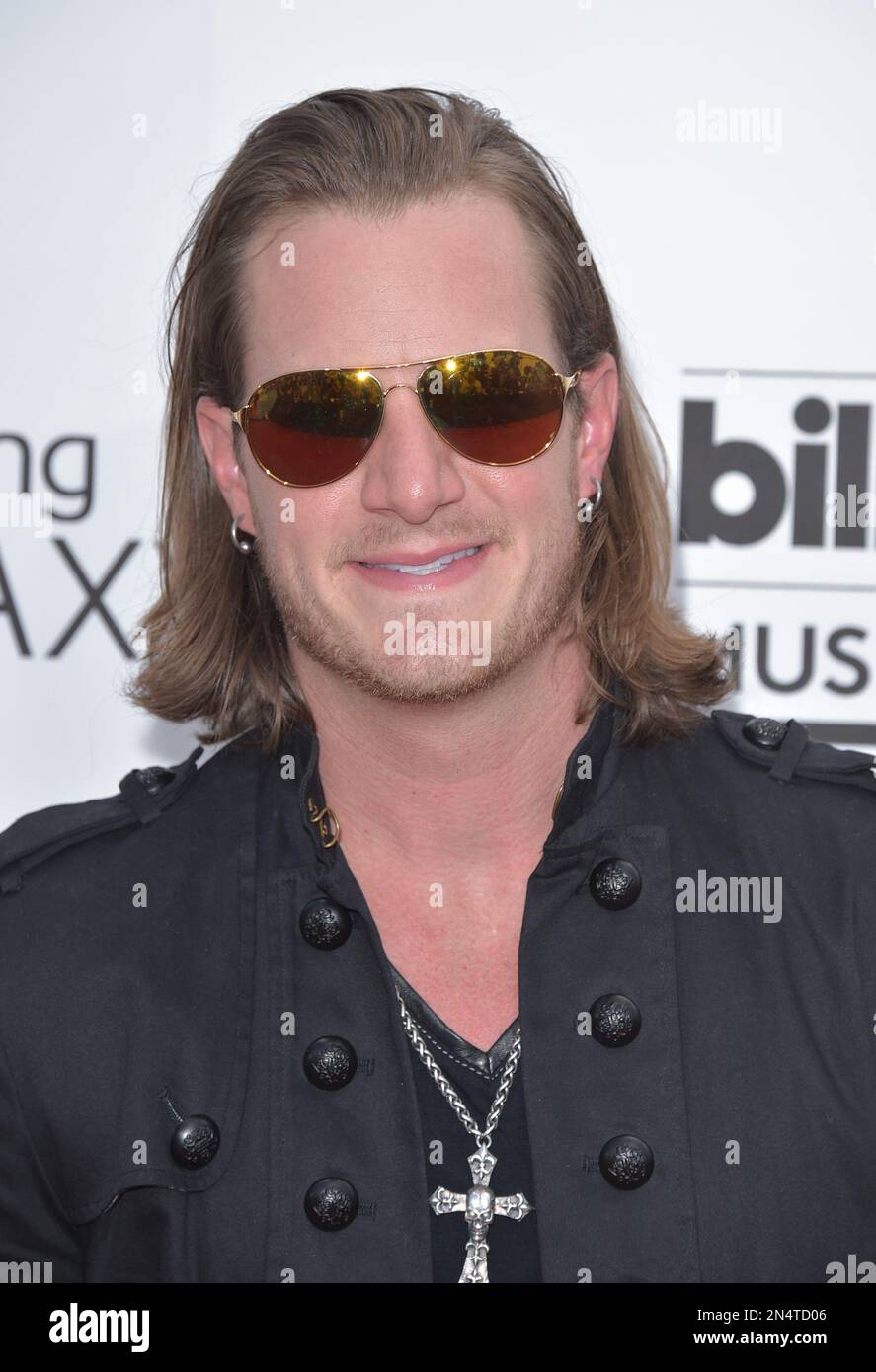Tyler Hubbard, of the musical group Florida Georgia Line, arrives at ...