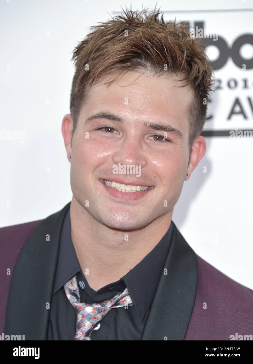 Cody Longo arrives at the Billboard Music Awards at the MGM Grand ...