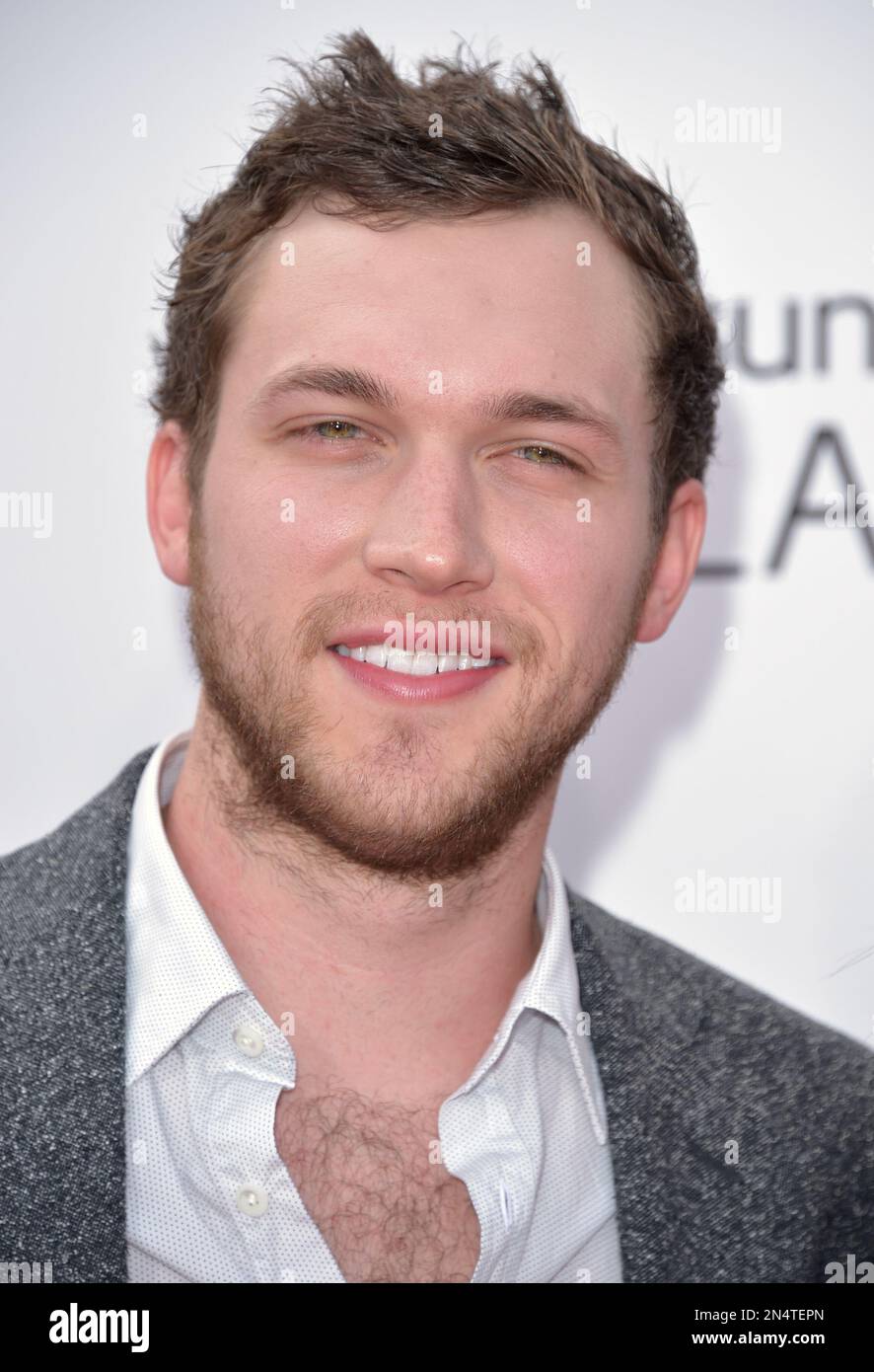Phillip Phillips arrives at the Billboard Music Awards at the MGM Grand ...