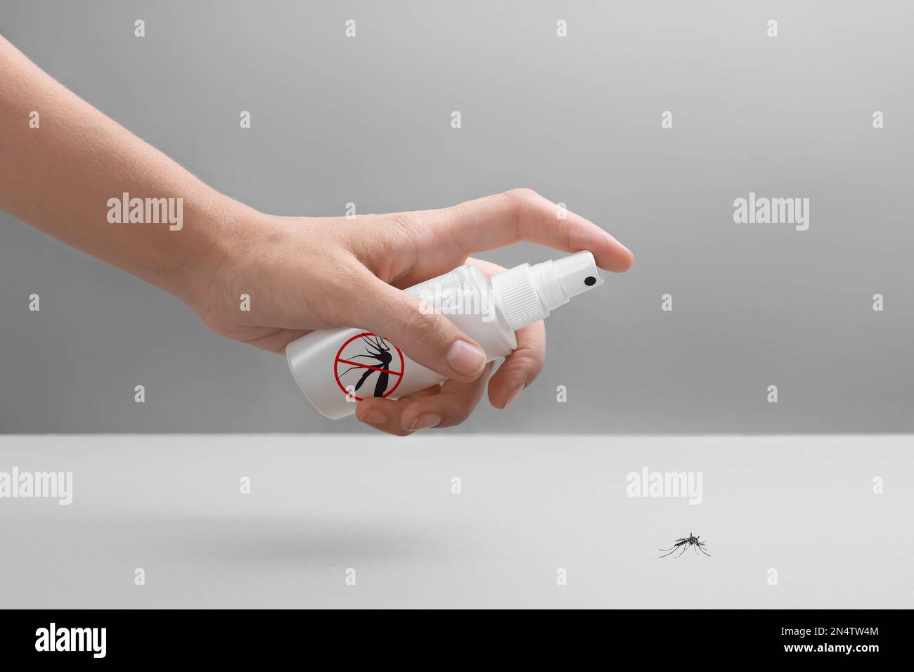 Woman mosquito spraying hi-res stock photography and images - Alamy