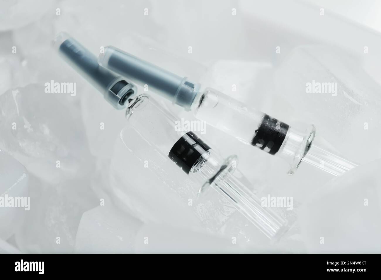Drug lab ice hi-res stock photography and images - Alamy