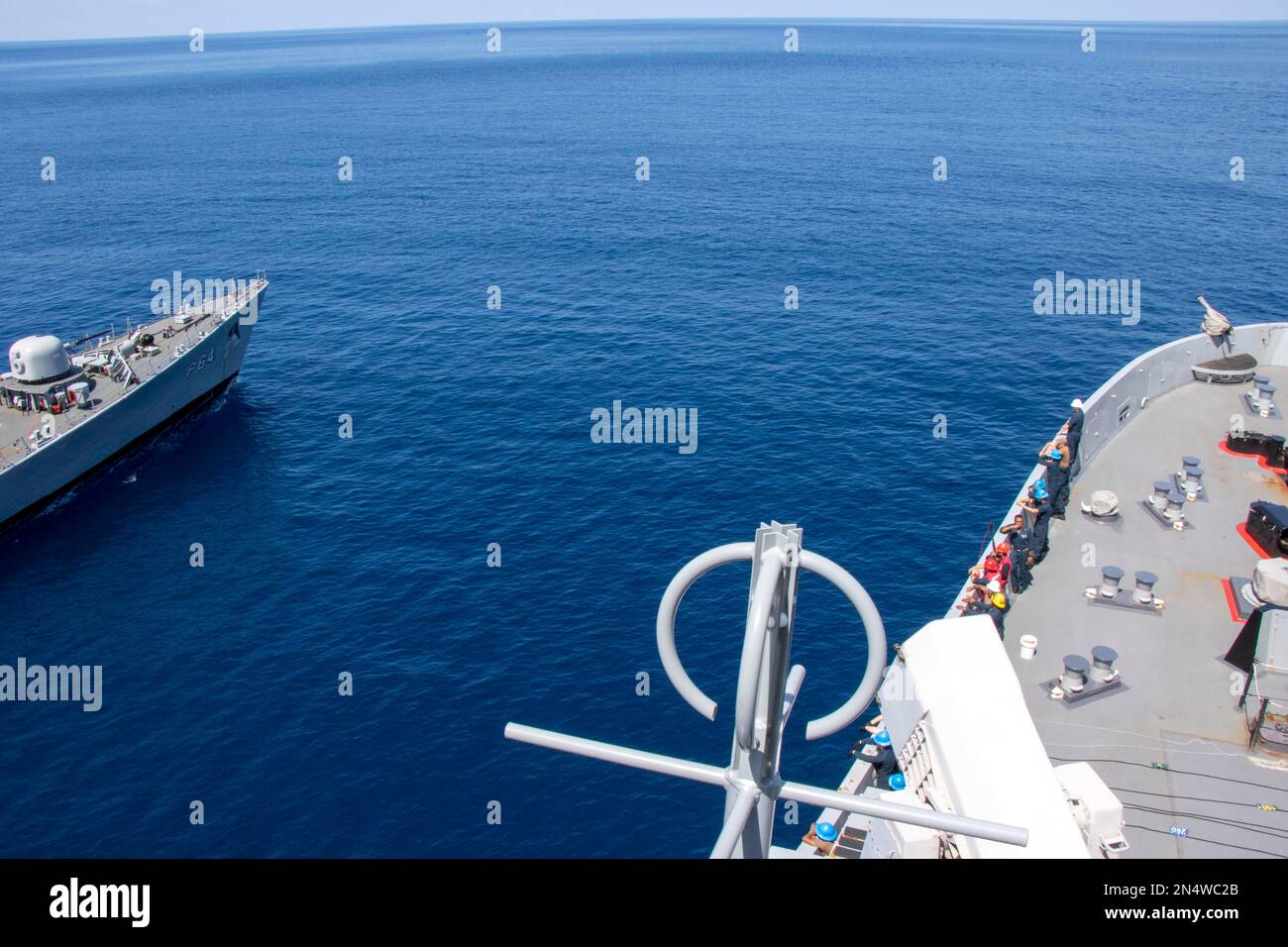 INDIAN OCEAN (Jan. 12, 2023) – Sailors from the deck department observe ...