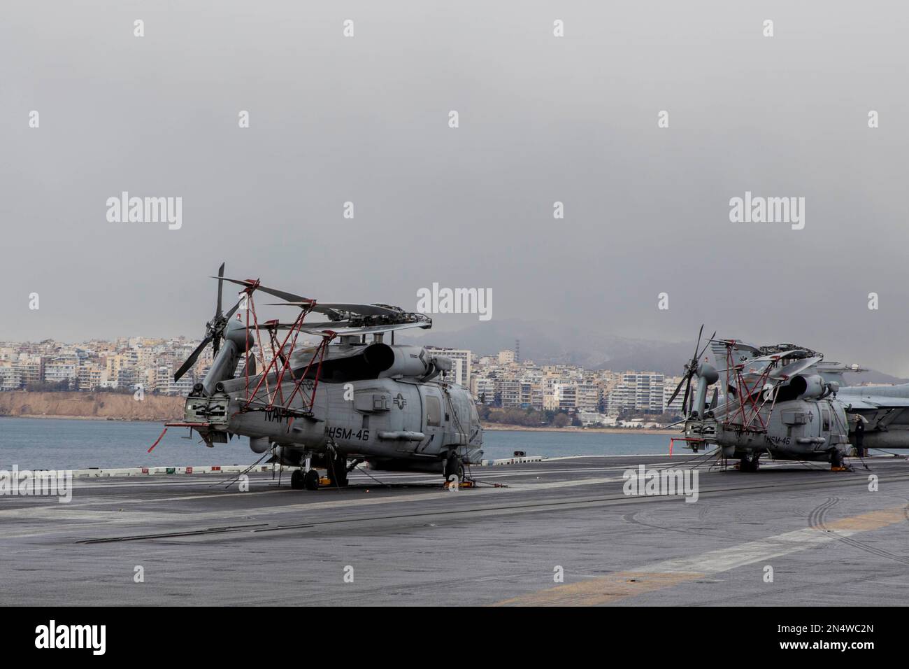 U bolt ship hi-res stock photography and images - Alamy