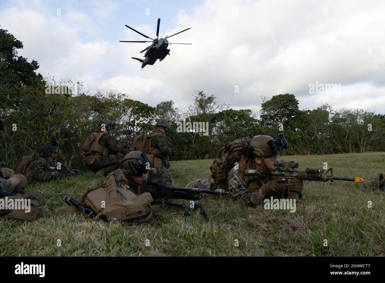 U.S. Marines with Battalion Landing Team 1/4, 31st Marine Expeditionary ...