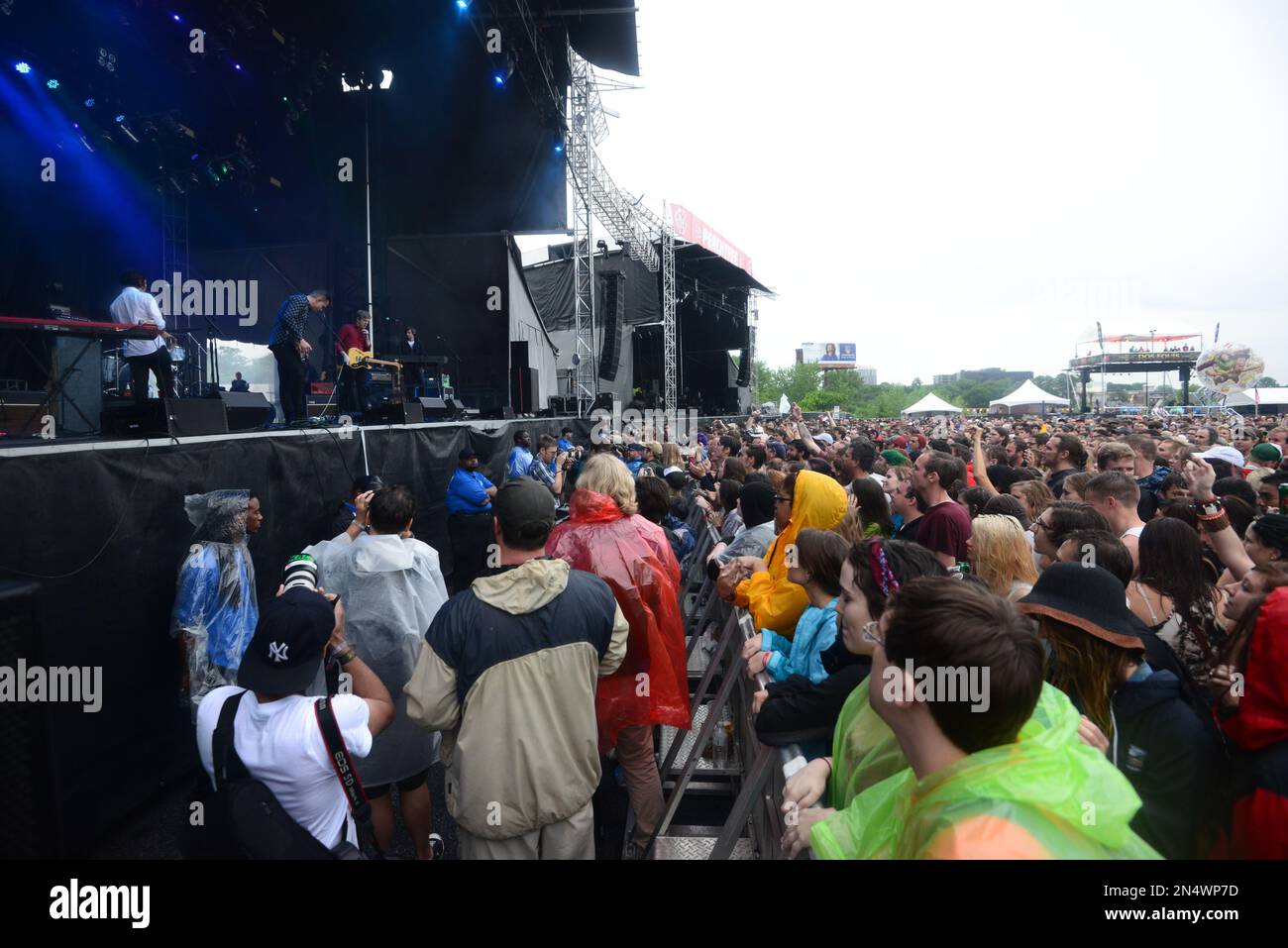 Britt Daniel, Jim Eno, Rob Pope, Eric Harvey and Alex Fischel with ...