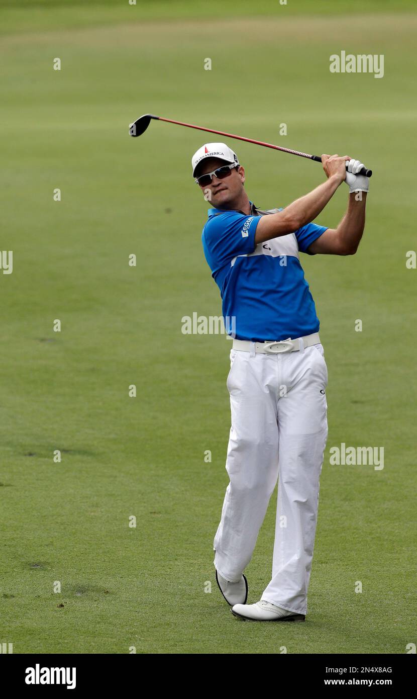 Zach Johnson hits from the16th fairway during the second round of The ...