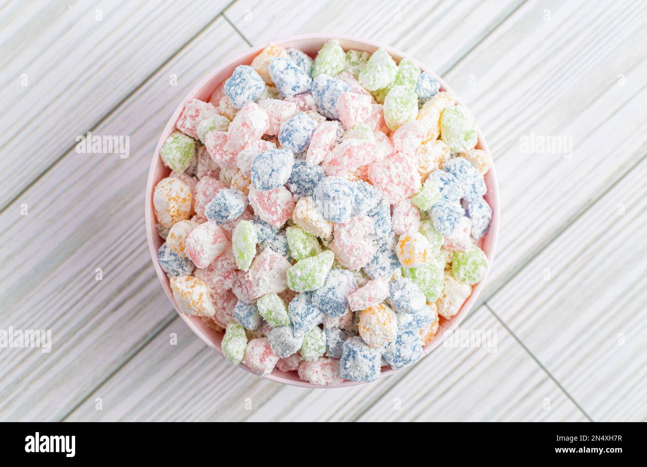Small size candies hi-res stock photography and images - Alamy
