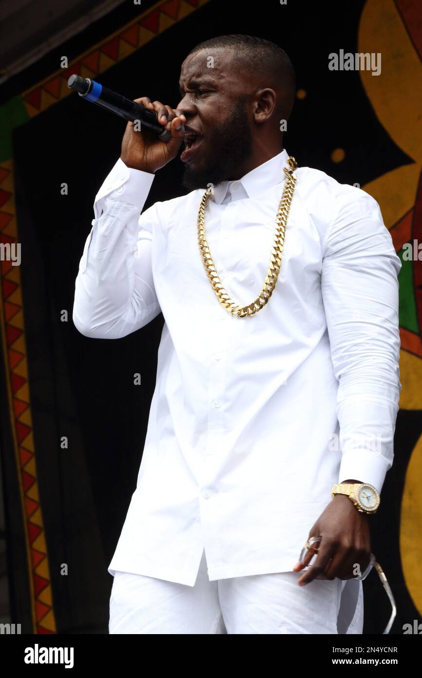 K. Gates aka The Wave performs at the 2014 New Orleans Jazz & Heritage ...