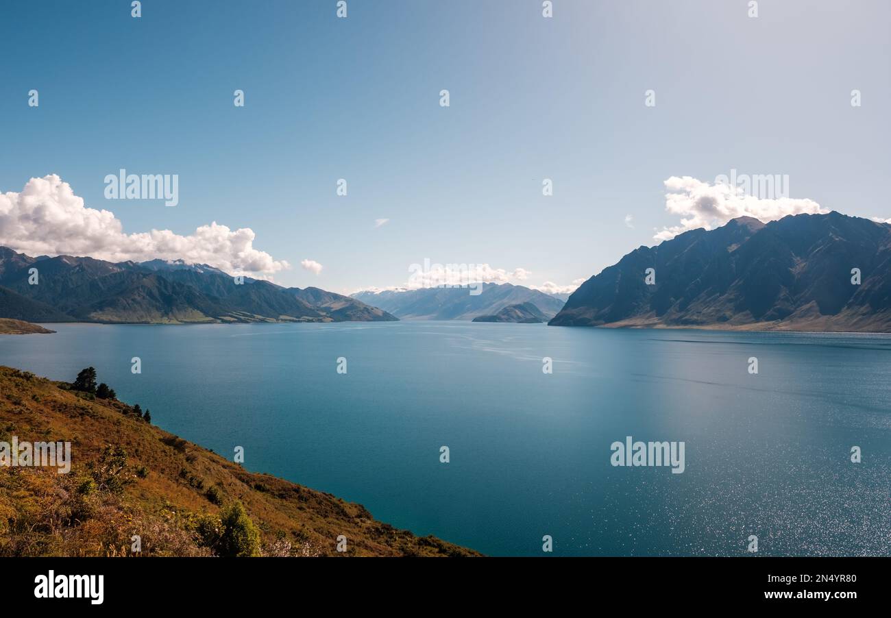 Lake Hawea in the Otago region of the South Island of New Zealand Stock ...