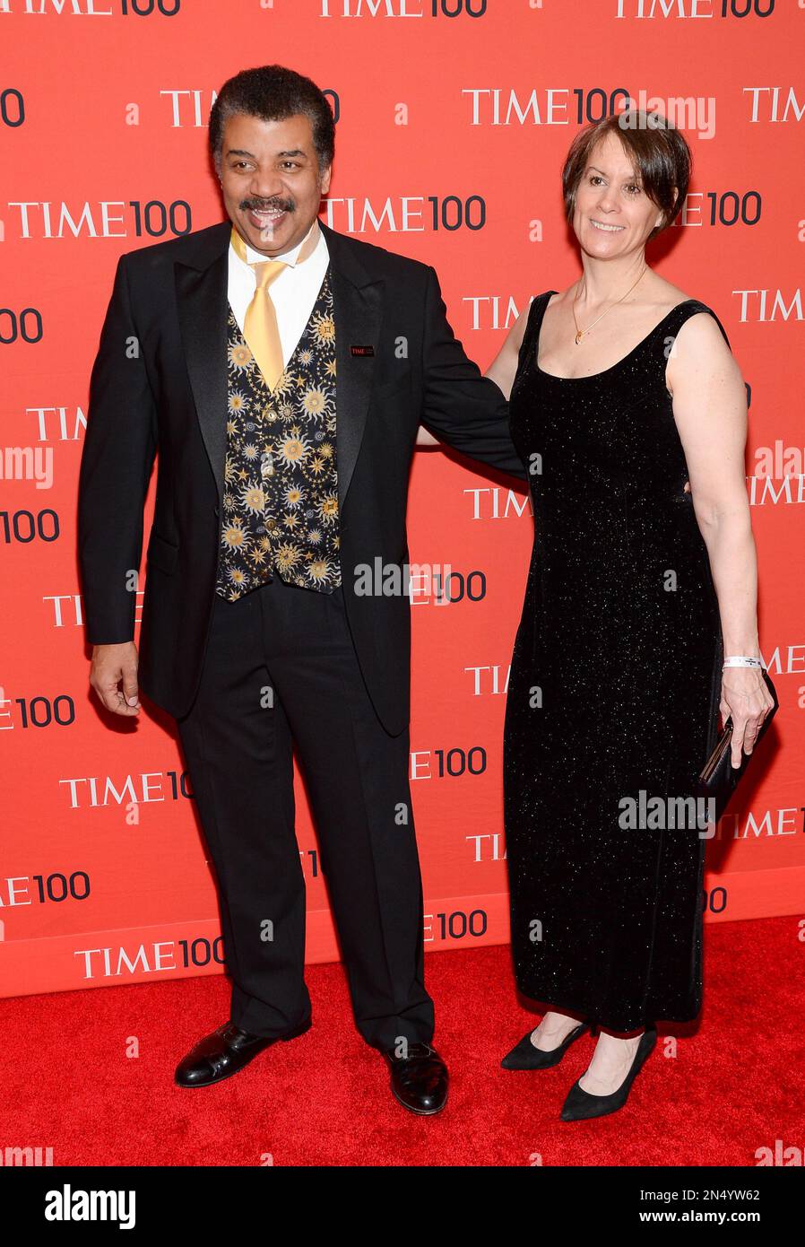 Neil deGrasse Tyson and wife Alice Young arrive at the 2014 TIME 100 ...