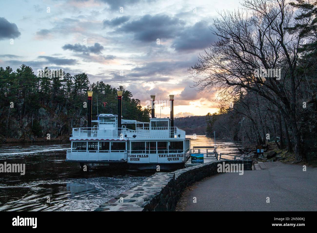 Princess dock hi-res stock photography and images - Alamy