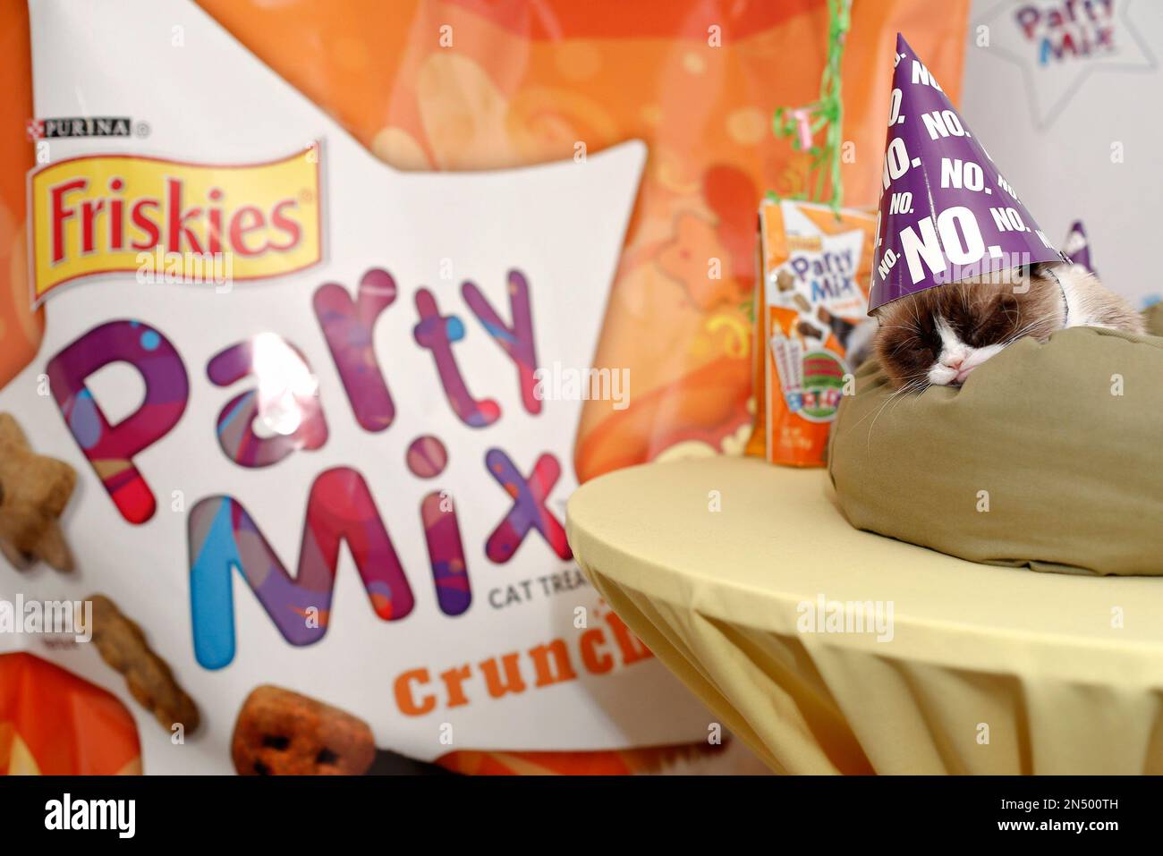 Friskies Party MixT celebrates its official spokescat Grumpy Cat's ...