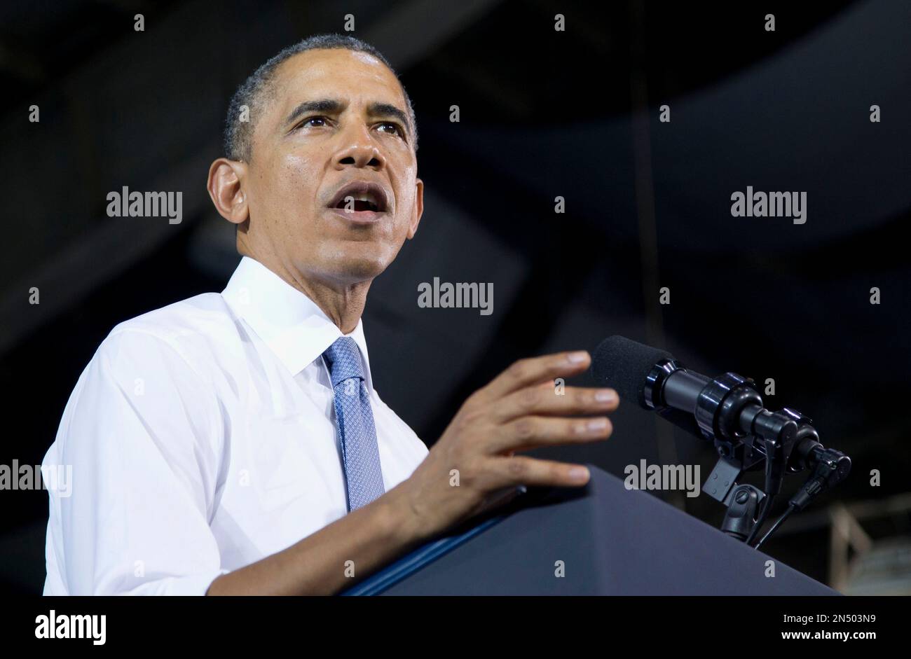 President Barack Obama speaks at Fort Bonifacio in Taguig city, outside ...