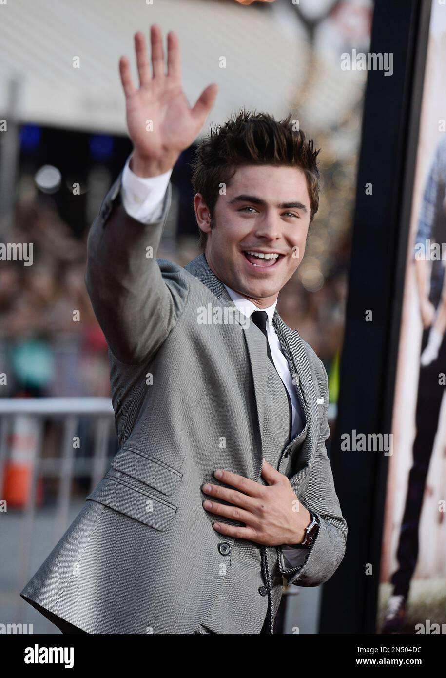 Actor Zac Efron attends the premiere of the feature film "Neighbors" on ...
