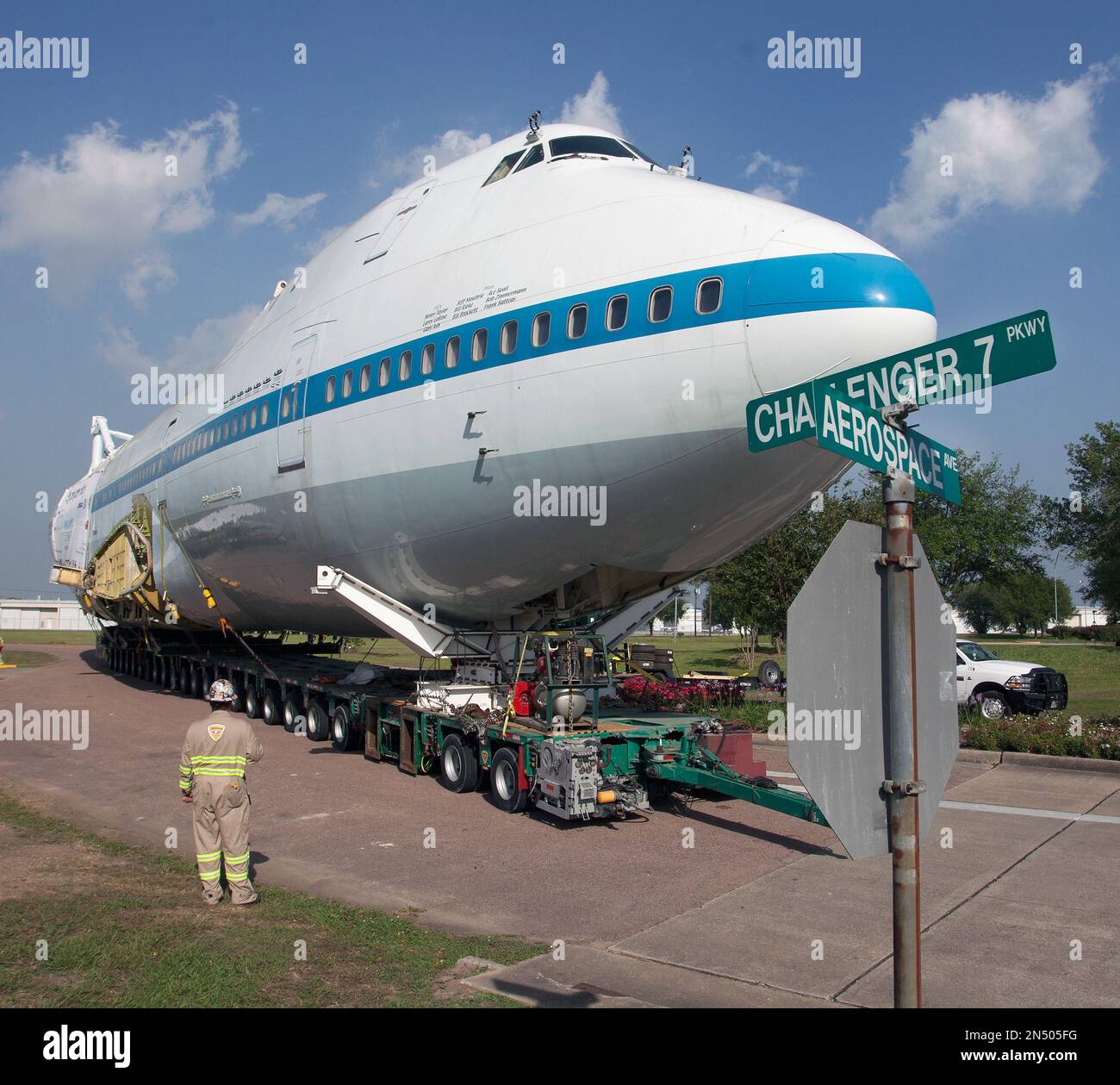 The Boeing 747 shuttle carrier waits for its move from Ellington Field ...