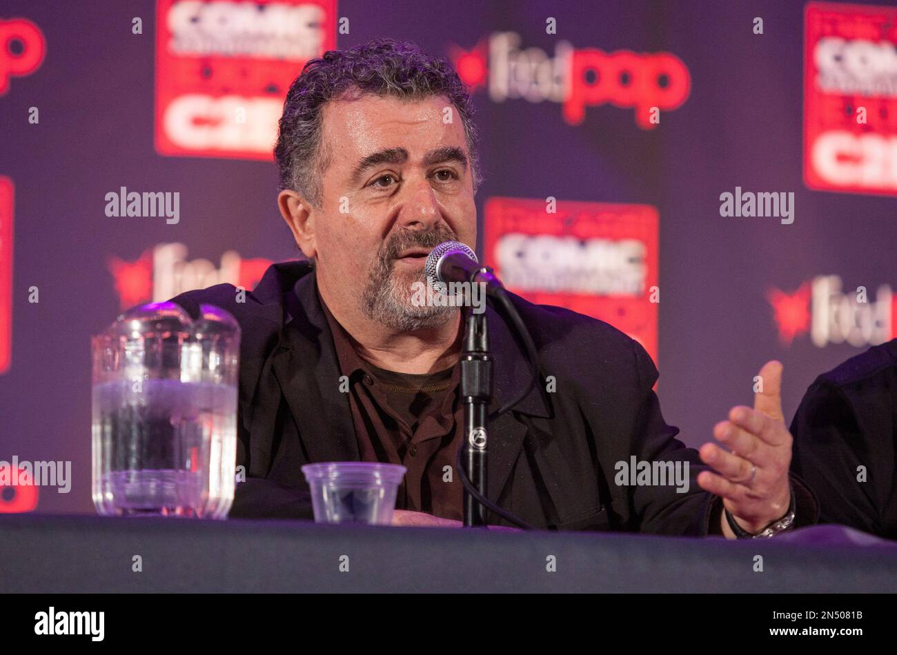Actor Saul Rubinek during the Warehouse 13 panel at the Chicago Comic ...