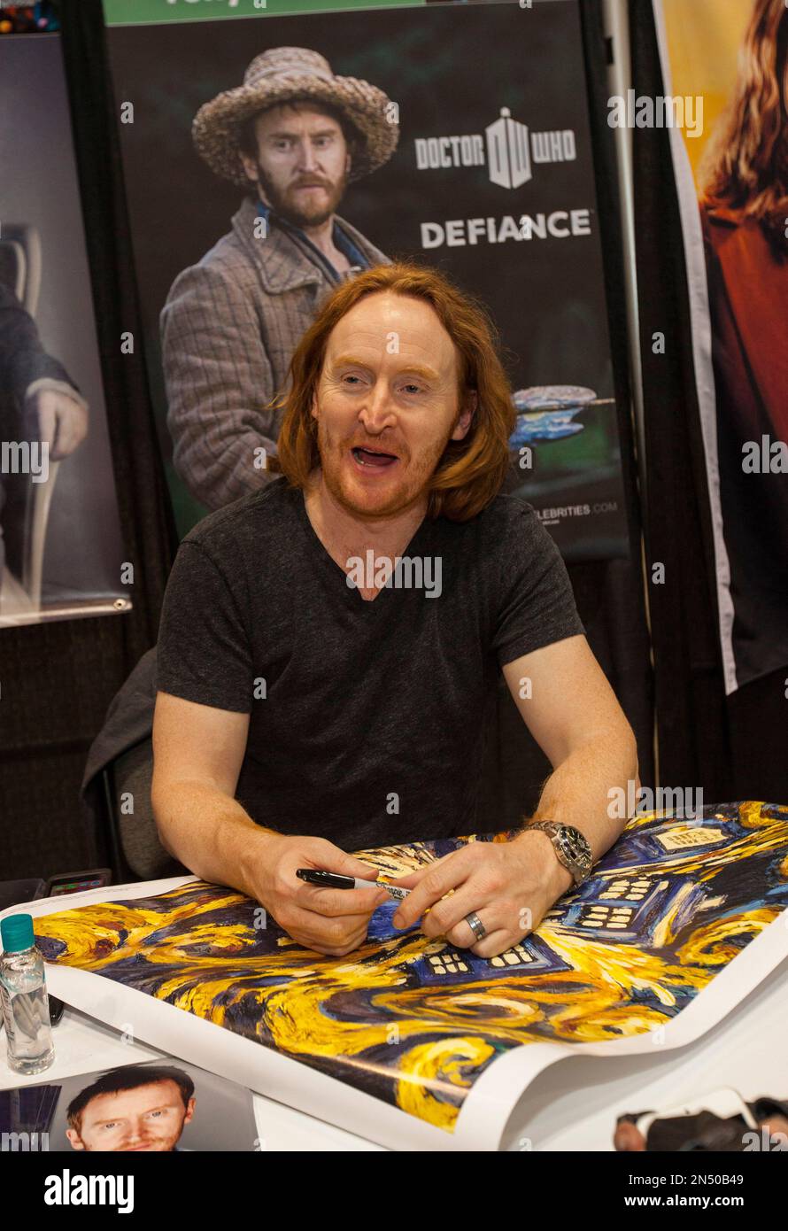 Actor Tony Curran at the Chicago Comic & Entertainment Expo at ...
