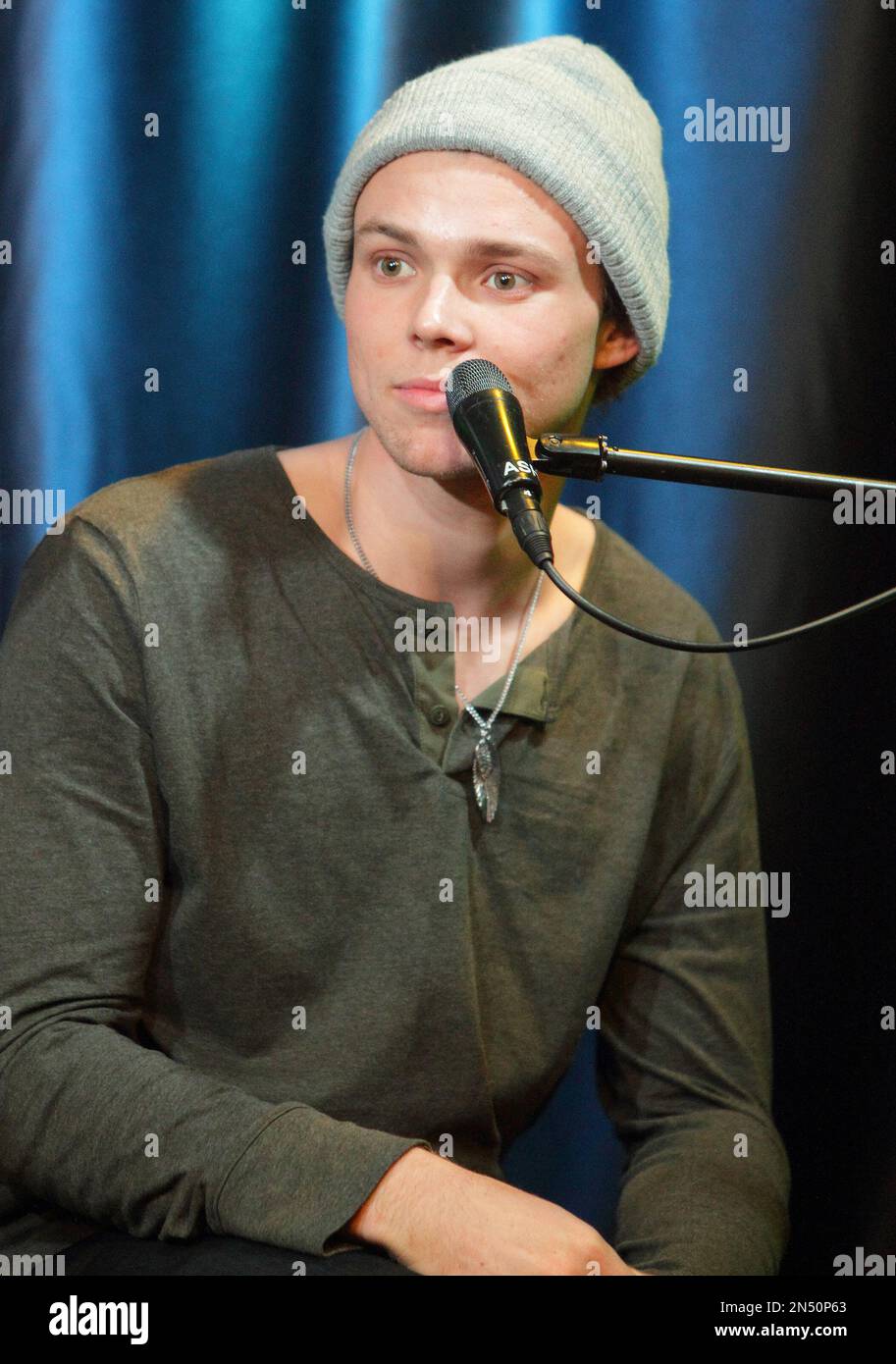 Ashton Irwin Beanie