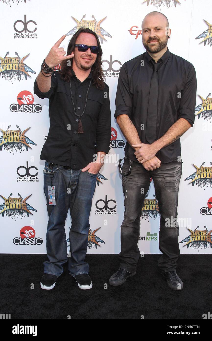 Steve "Stevic" Mackay and Kin Etic of Twelve Foot Ninja attend the 6th ...