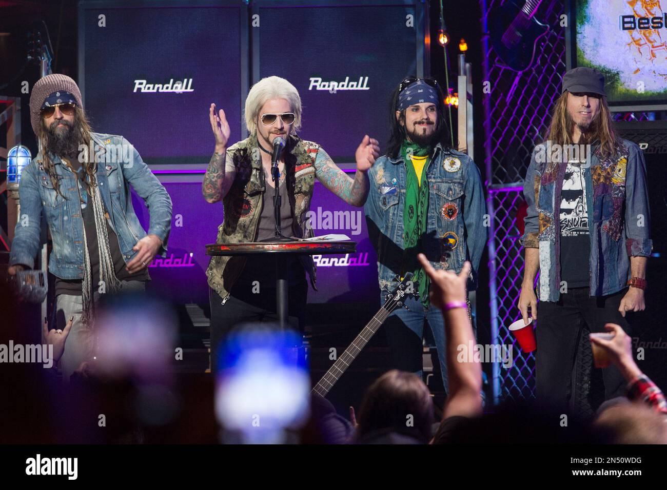 Rob Zombie, John 5, Piggy D. and Ginger Fish receive the award for Best ...