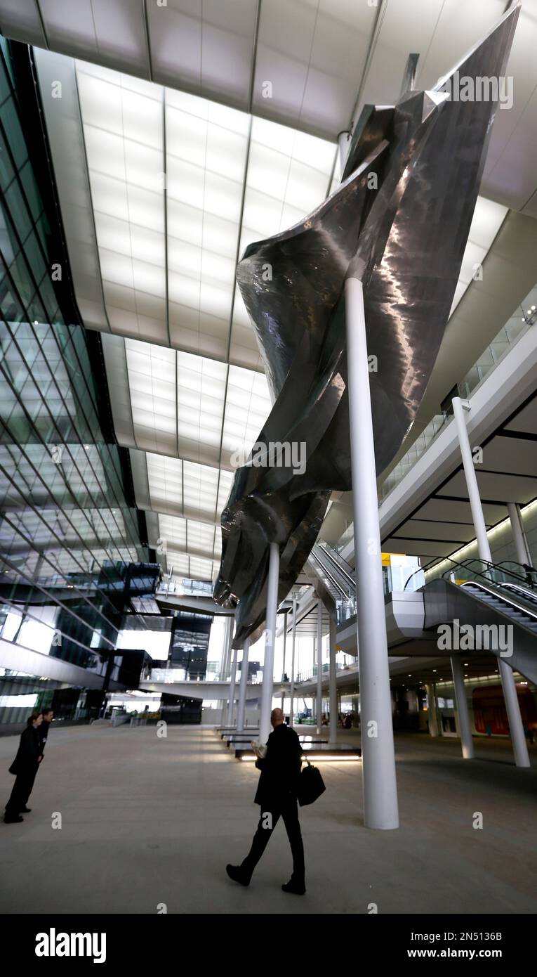 The sculpture 'Slipstream' at the new Heathrow Airport Terminal 2 in ...