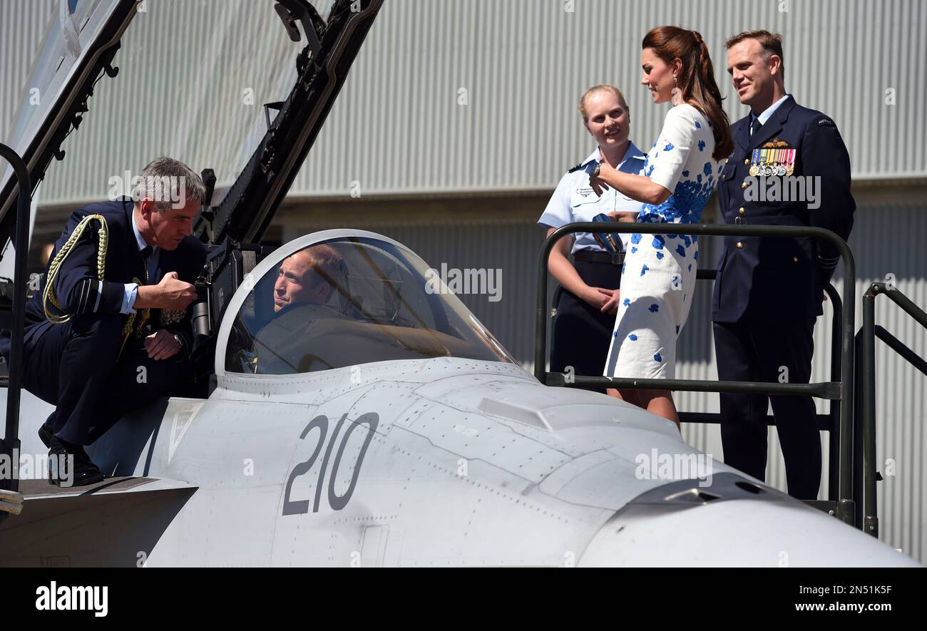 Chief of Air Force Air Marshall Geoff Brown, left, talks with Britain's ...