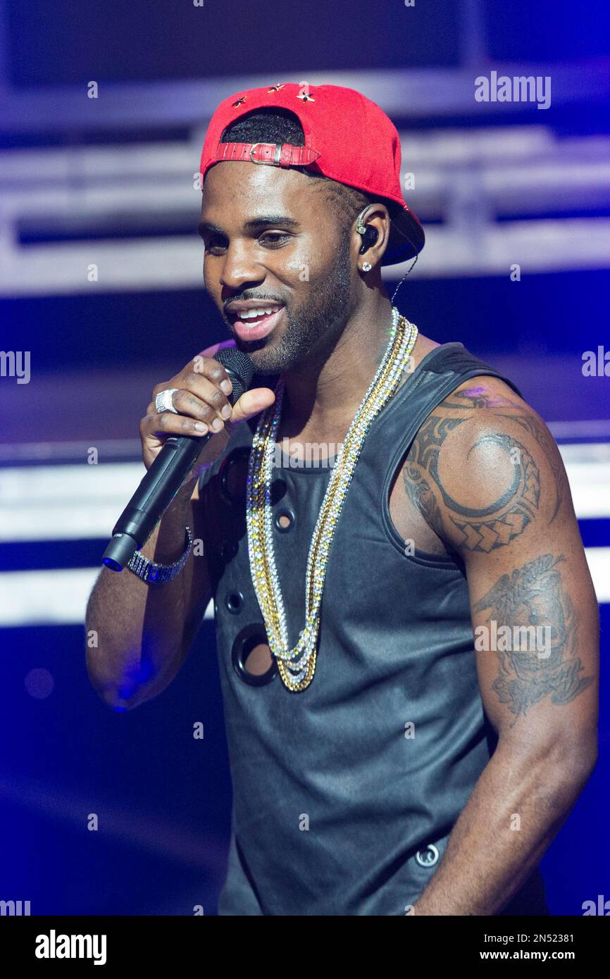 Jason Derulo performs at an exclusive album release party for 'Talk ...