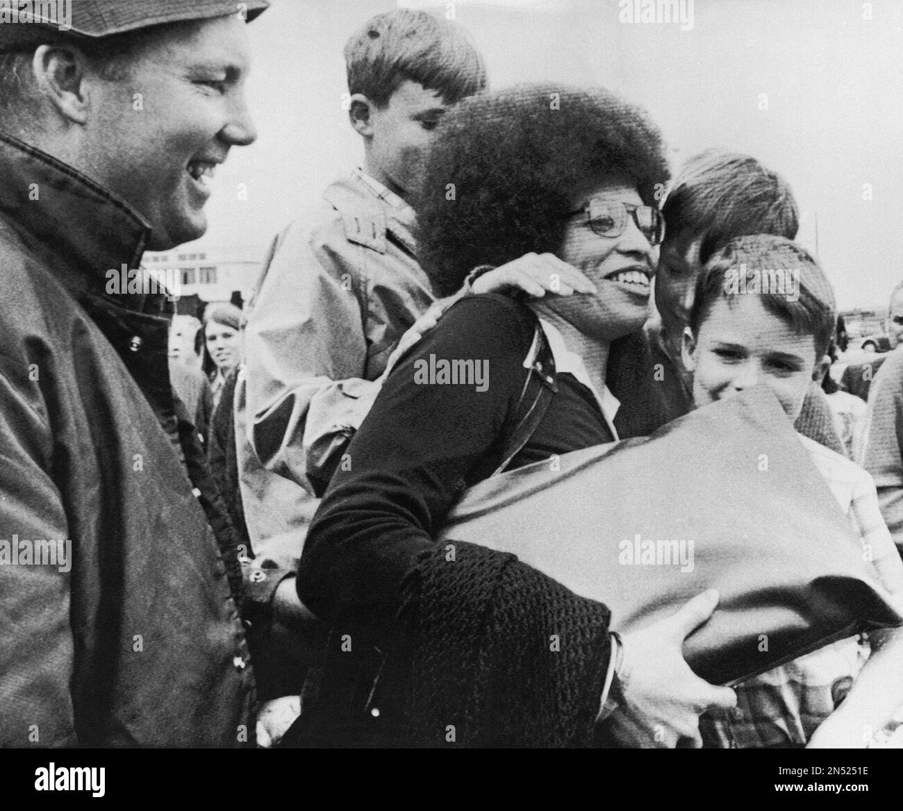 Rodger McAfee, Fresno, Calif., area farmer, left, who put up 405 acres ...