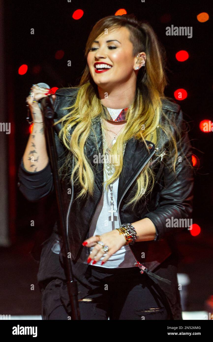 Clear Channel presents an exclusive performance with Demi Lovato as ...