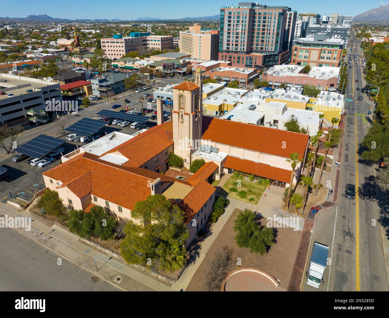First methodist chapel hi-res stock photography and images - Alamy