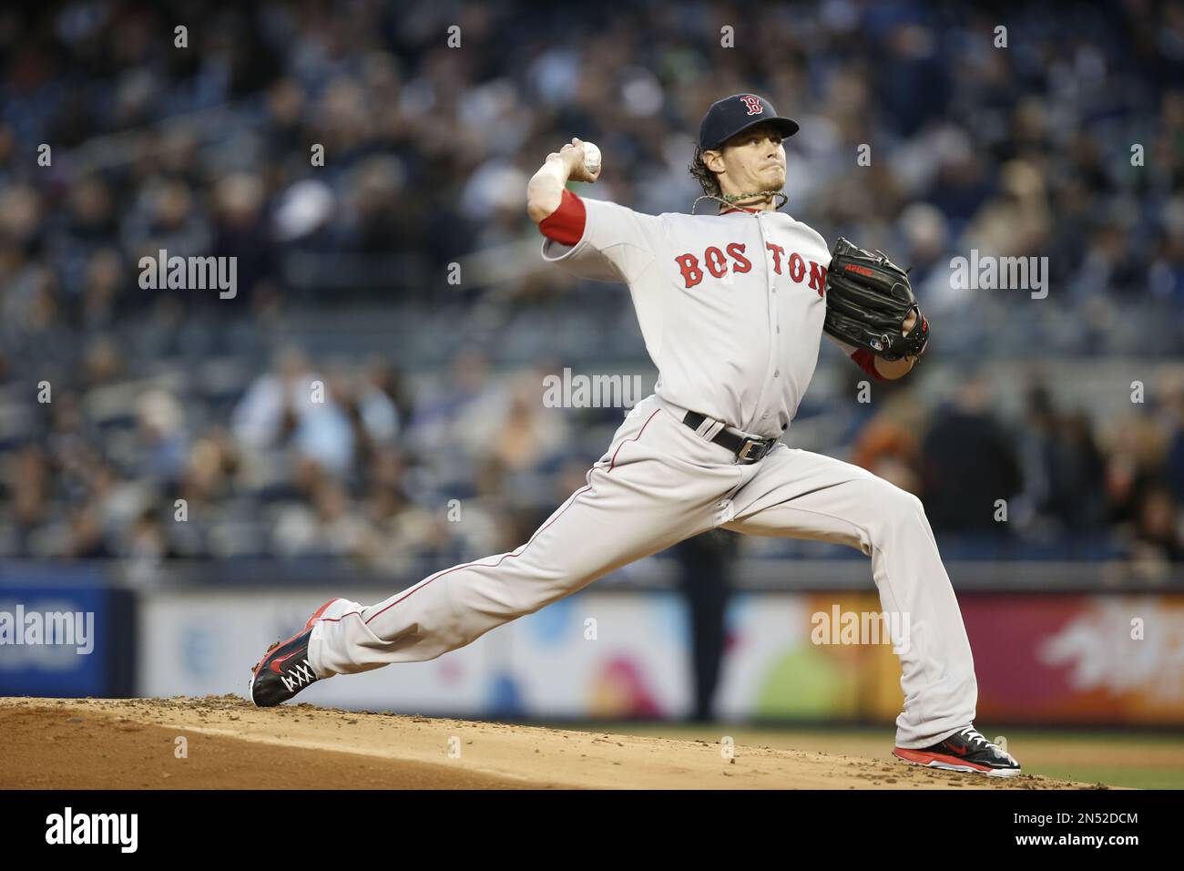 Boston Red Sox starting pitcher Clay Buchholz delivers against the New ...