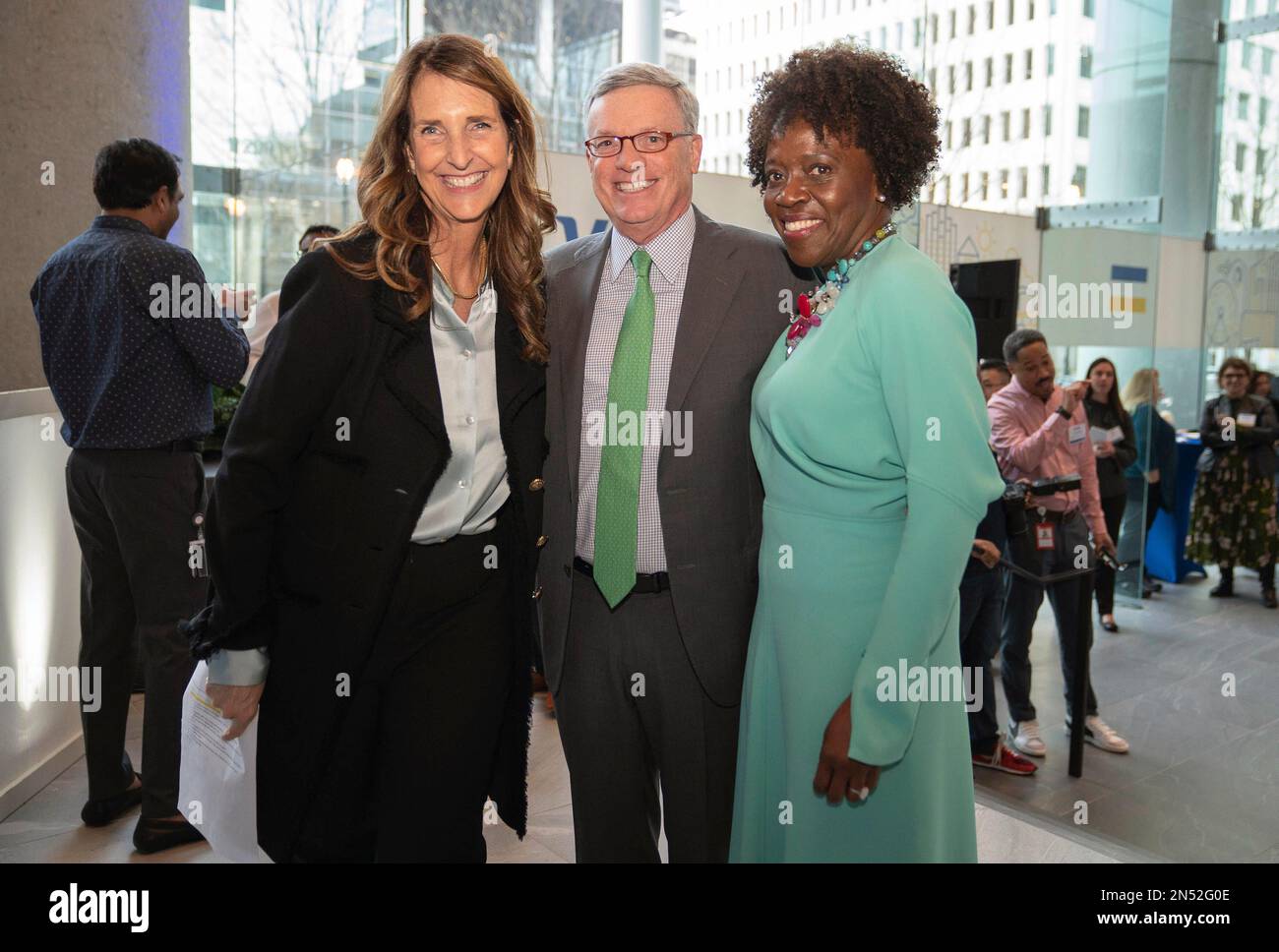 IMAGE DISTRIBUTED FOR VISA - Left to right, Visa Head of Global Client ...