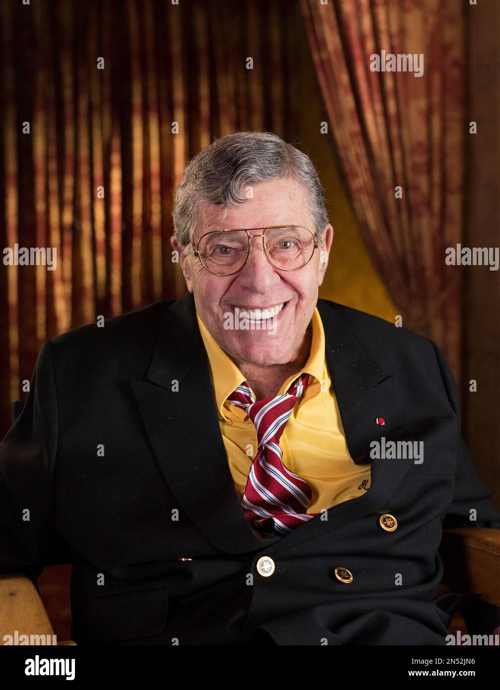 Actor and comedian Jerry Lewis poses during an interview at TCL Chinese ...