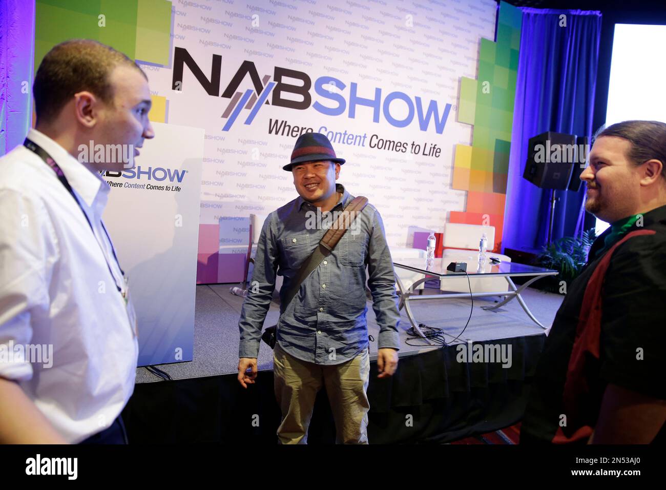 Television Academy Governor Seth Shapiro hosts a conversation with show ...