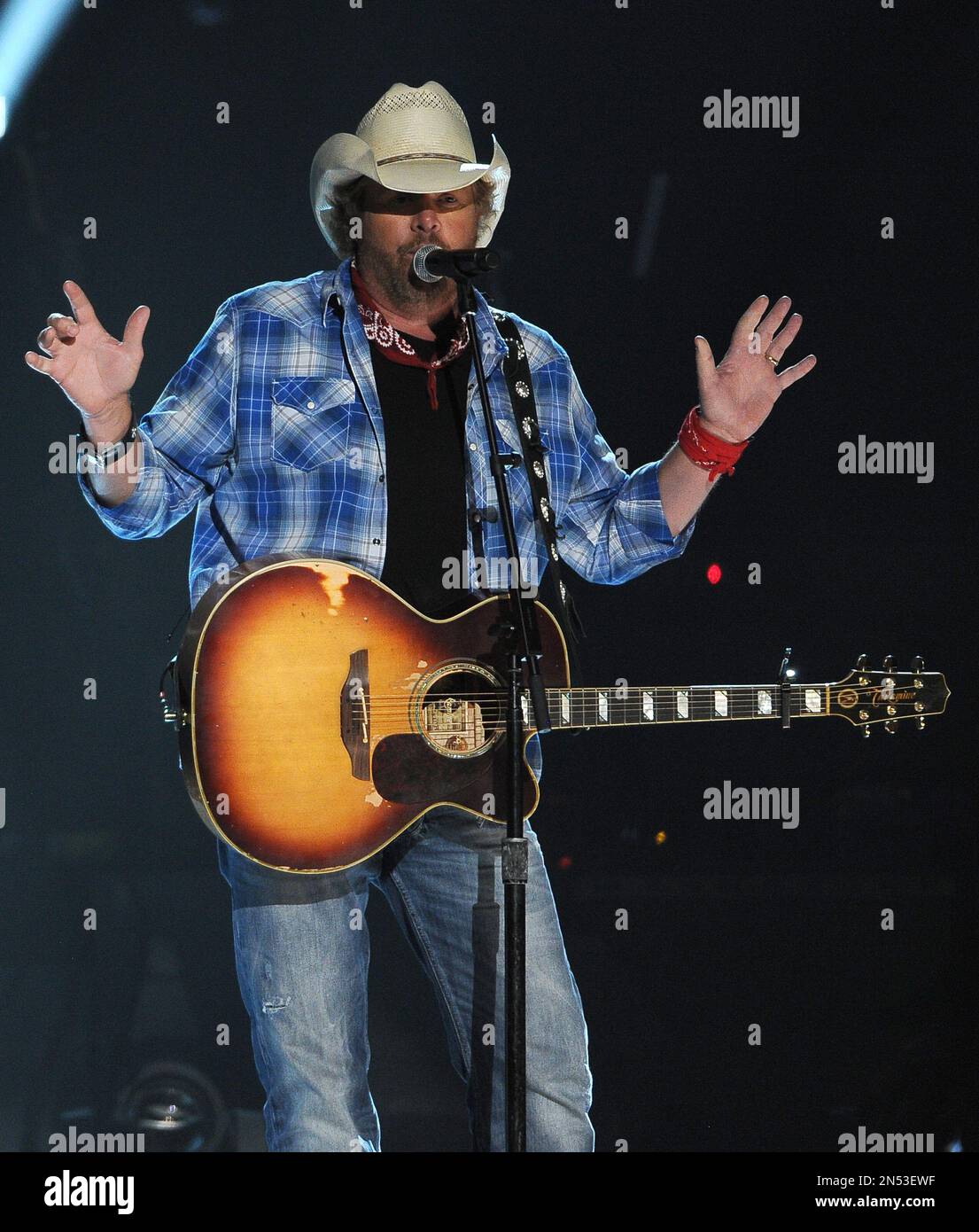 Toby Keith performs at ACM Presents an All-Star Salute to the Troops on ...