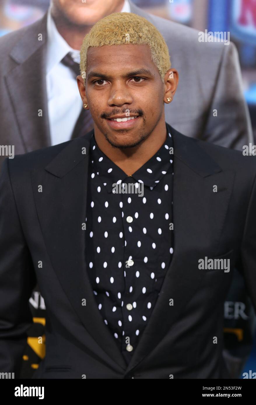 NFL football player Terrelle Pryor arrives at the premiere of "Draft ...