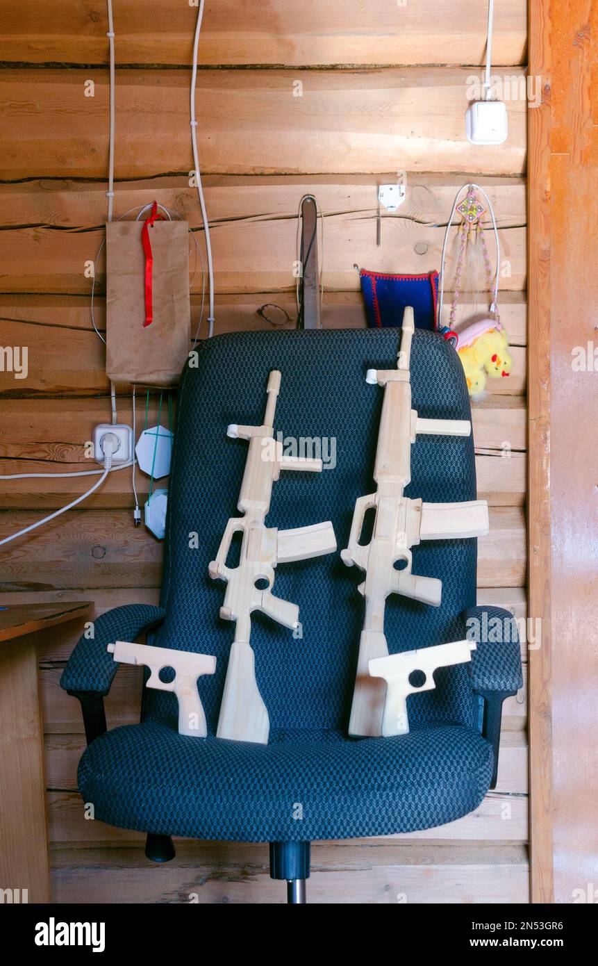 How To Make Homemade Weapons For Kids