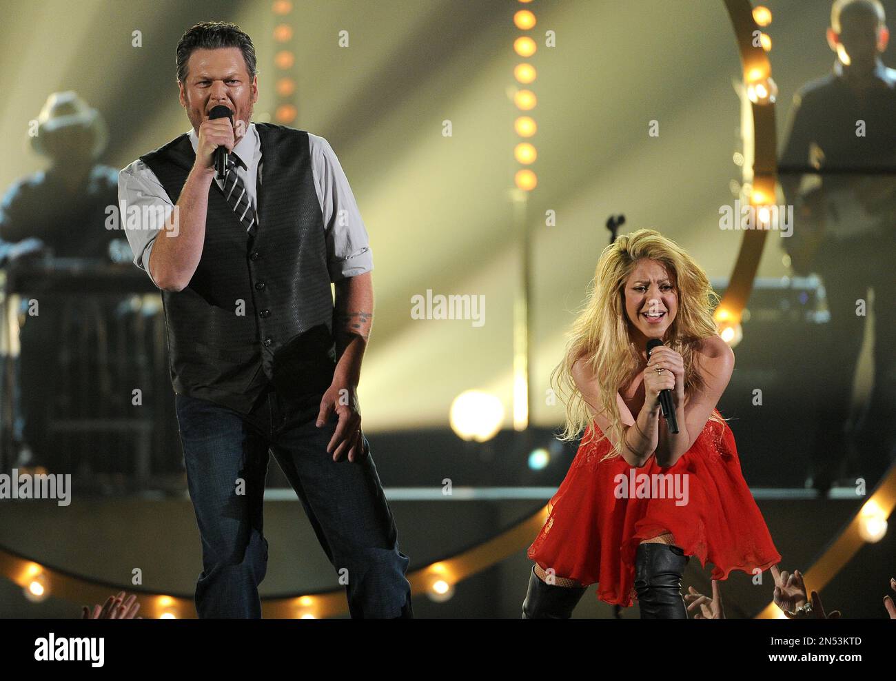 Blake Shelton, left, and Shakira perform on stage at the 49th annual ...