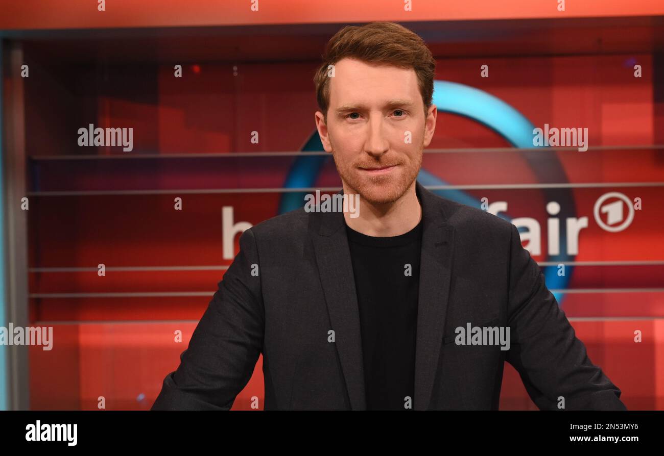 Cologne, Germany. 06th Feb, 2023. The presenter Louis Klamroth poses in ...