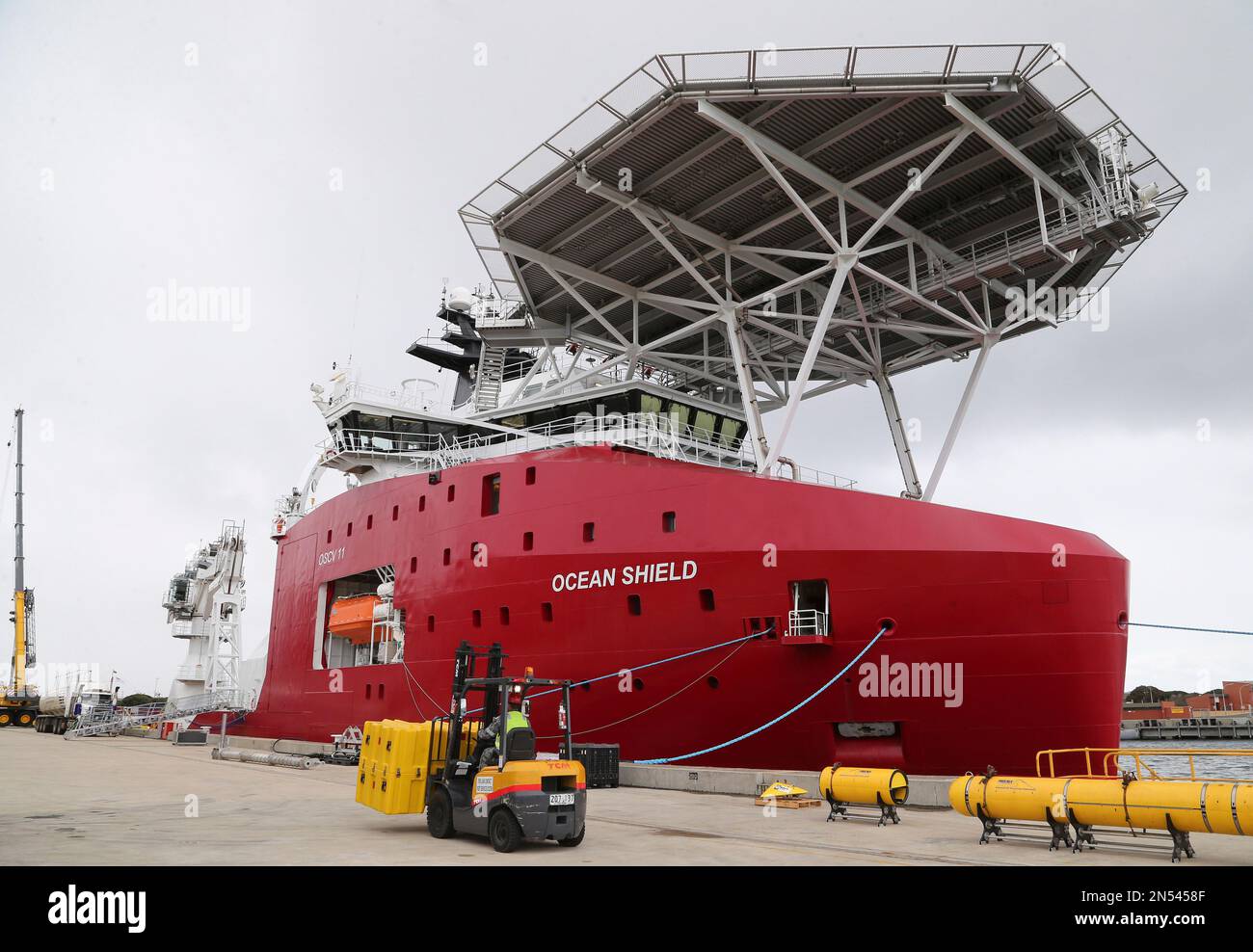 In this Sunday, March 30, 2014 file photo, the Australian navy ship ...