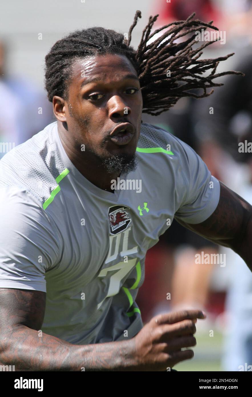 South Carolina defensive end Jadeveon Clowney competes in a drillfor ...