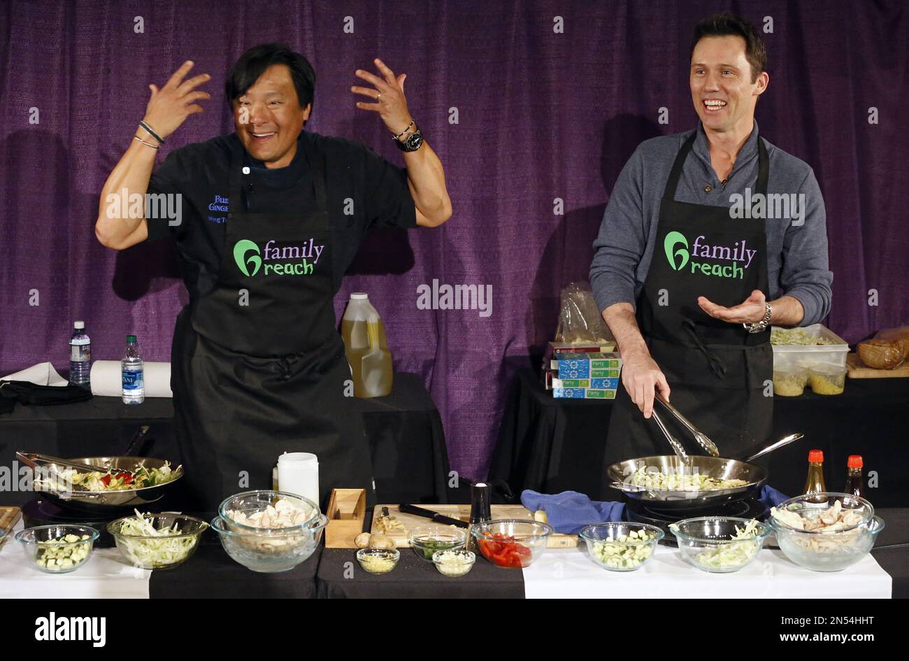 "Burn Notice" star and Denver-resident Jeffrey Donovan, right, jokes ...