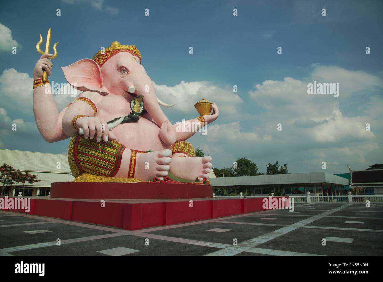 Large outdoor Genesha is one of the most widely worshiped deities in ...