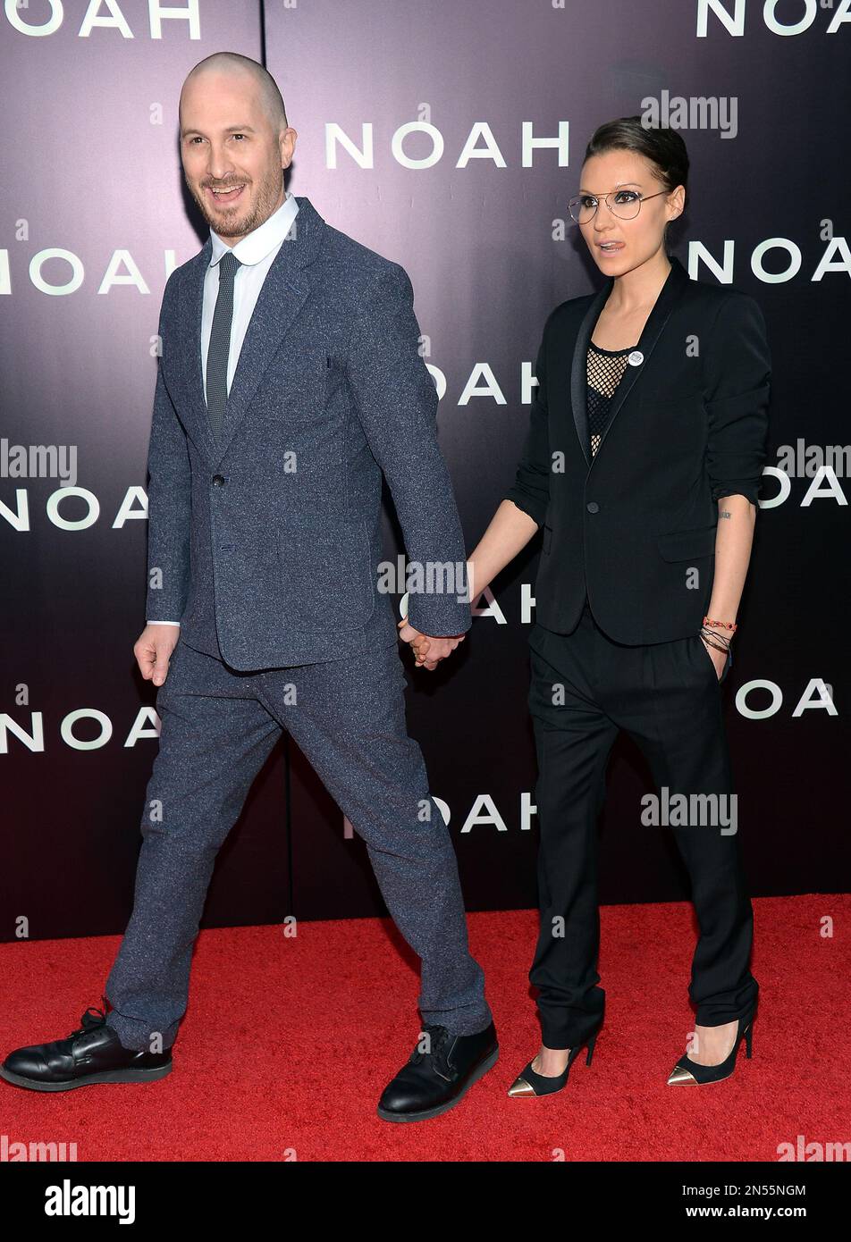 Director Darren Aronofsky and girlfriend Brandi-Ann Milbradt attend the ...