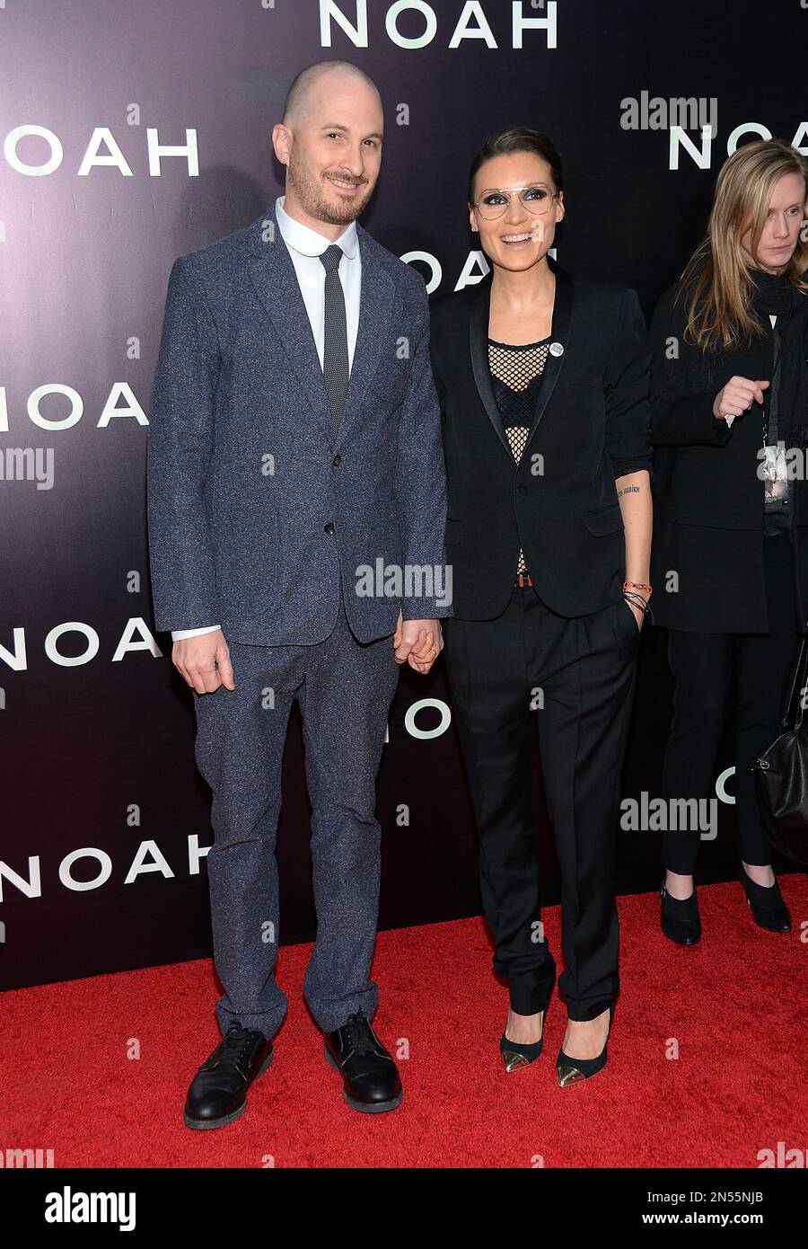 Director Darren Aronofsky and girlfriend Brandi-Ann Milbradt attend the ...