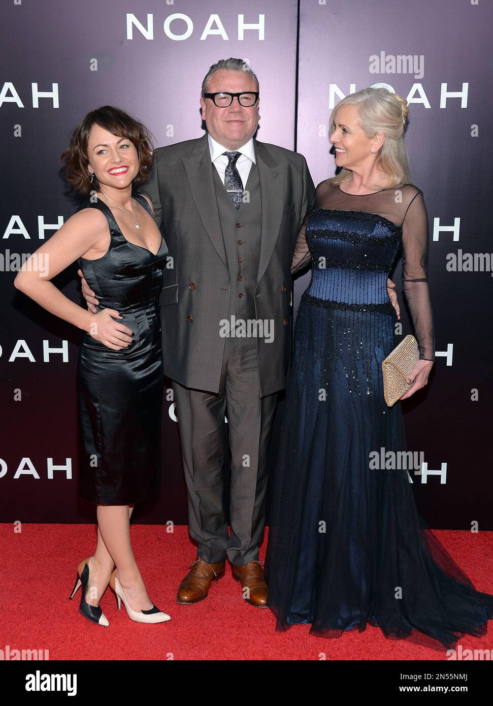 Actor Ray Winstone poses with his wife Elaine Winstone and daughter ...